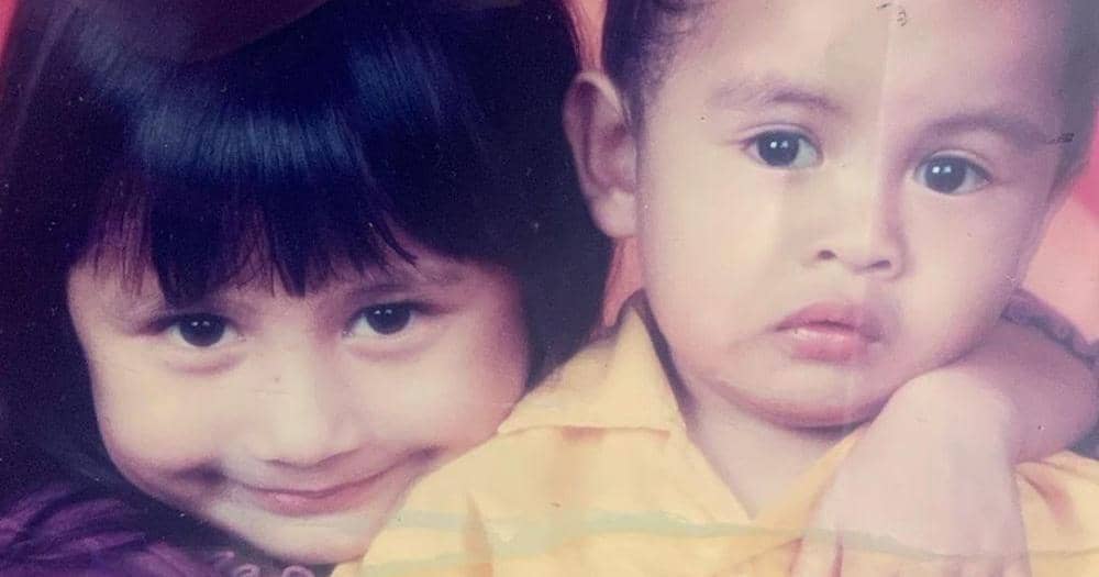 10 Foto Jadul Keluarga Prilly Latuconsina, Harmonis Banget | Popmama.com