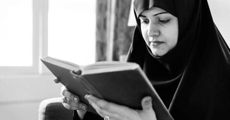 5 Ayat Al-Qur'an dan Hadis tentang Menepati Janji | Popmama.com