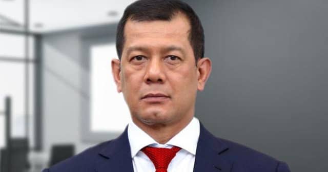7 Fakta Keluarga Doni Monardo, Sepupu Masayu Anastasia | Popmama.com