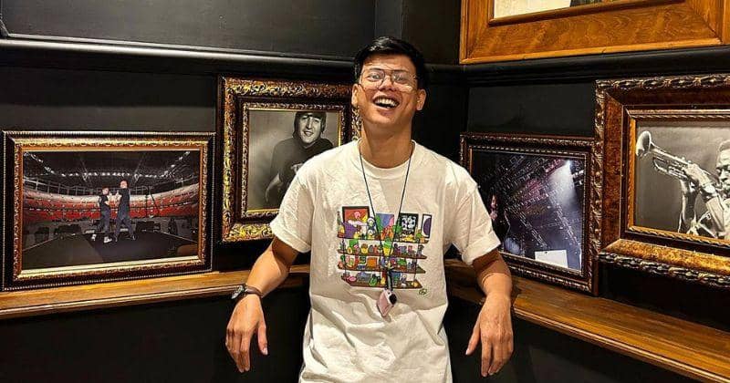 Profil Husein Ali Rafsanjani, Sosok Guru Muda yang Viral | Popmama.com