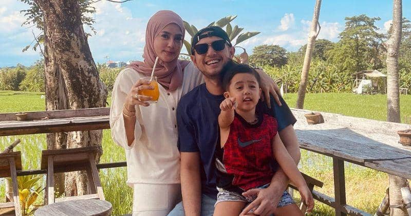 Rifky Balweel dan Istri Jalani Program Bayi Tabung di 2024 | Popmama.com