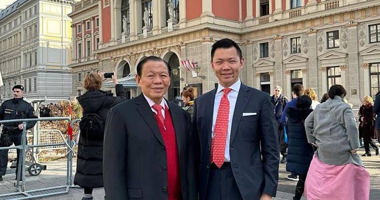 7 Fakta Keluarga Sukanto Tanoto yang Jarang Diketahui | Popmama.com