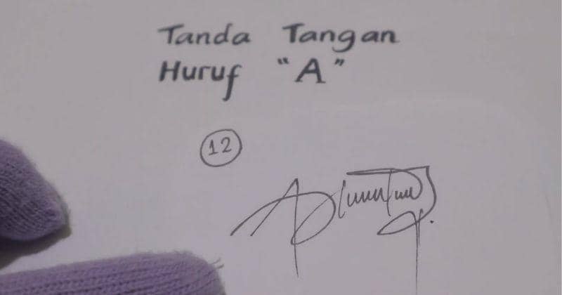 15 Contoh Tanda Tangan Huruf A Simpel dan Keren | Popmama.com