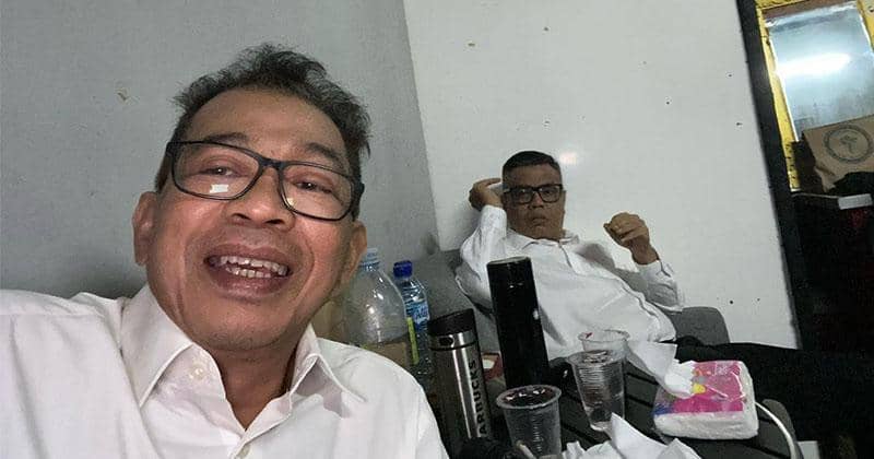 Biodata dan Profil Jarwo Kwat, Disorot Usai Peluk Catheez | Popmama.com