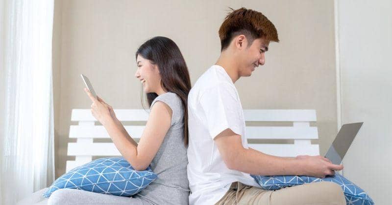 12 Puisi Cinta Bahasa Jerman dan Terjemahannya, Penuh Makna | Popmama.com