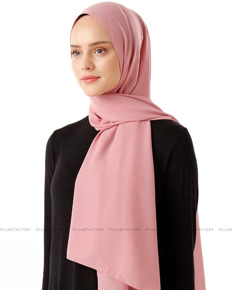 Kerudung Pink Cocok dengan Baju Warna Apa Saja? | Popmama.com