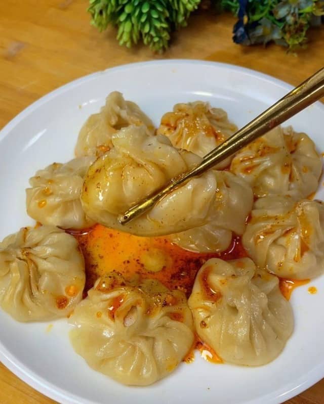 5 Resep Pangsit Chili Oil yang Viral | Popmama.com