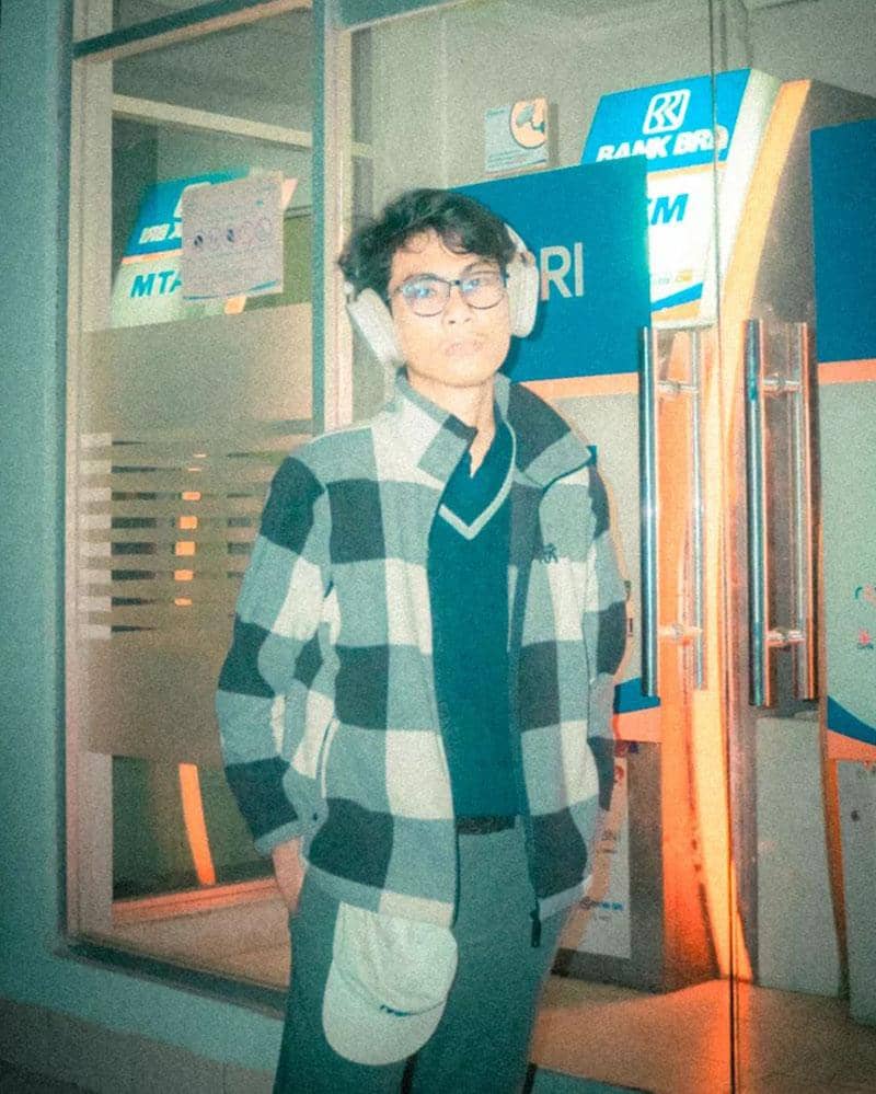 Lagi Viral, Siapa Mas Luker Feller yang Ngaku Manajer di AS? | Popmama.com