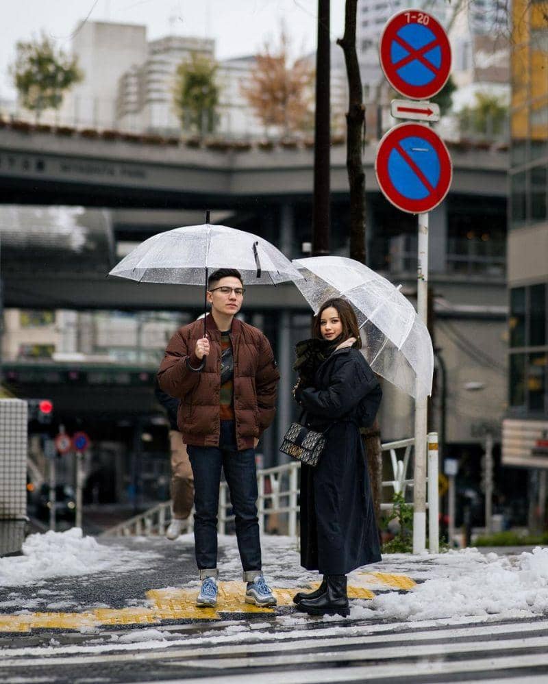 7 Foto Anggi Marito Babymoon di Jepang | Popmama.com