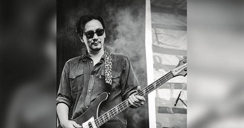 8 Fakta Keluarga Vincent Rompies, Anaknya Gemar Sepak Bola | Popmama.com