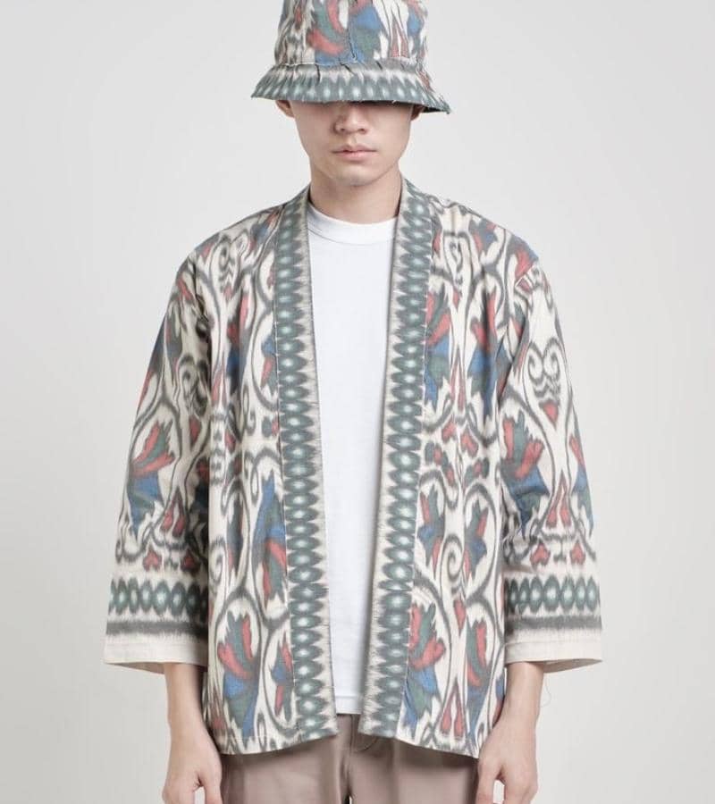 10 Ide Styling Batik yang Cocok Untuk Dikenakan sehari-hari | Popmama.com