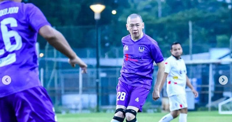 Profil dan Fakta Coach Justin, Kritik Jersey Timnas Indonesia | Popmama.com