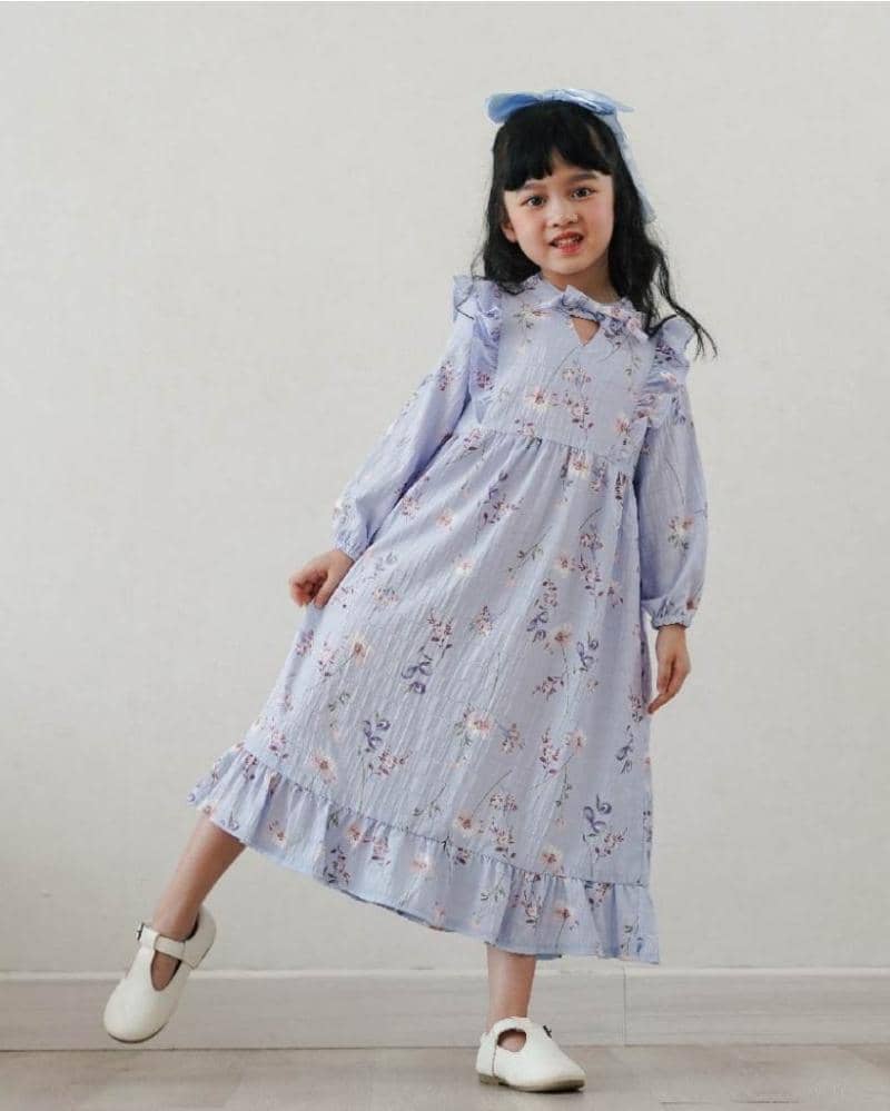 10 Model Dress Anak Perempuan yang Nyaman dan Elegan | Popmama.com