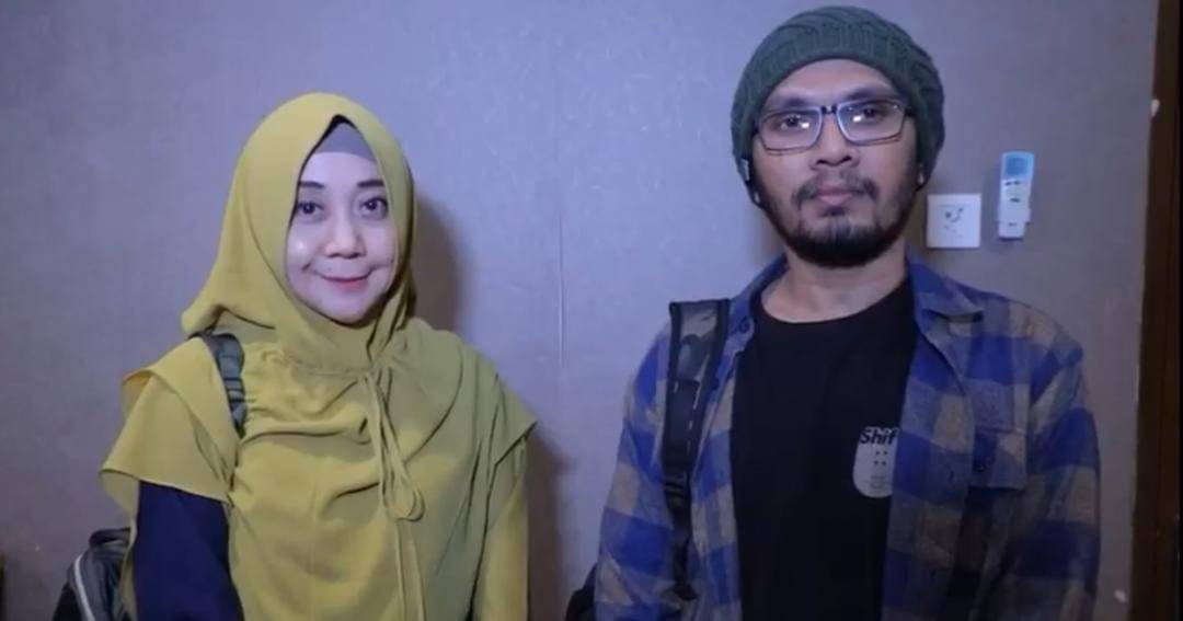 7 Fakta Teh Iin Istri Ustadz Hanan Attaki ke-2 | Popmama.com