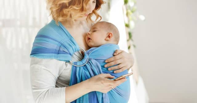 15 Rekomendasi Merek Gendongan Bayi yang Nyaman | Popmama.com