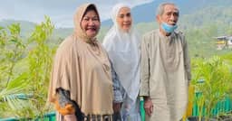 7 Fakta Keluarga April Jasmine Istri Ustaz Solmed | Popmama.com