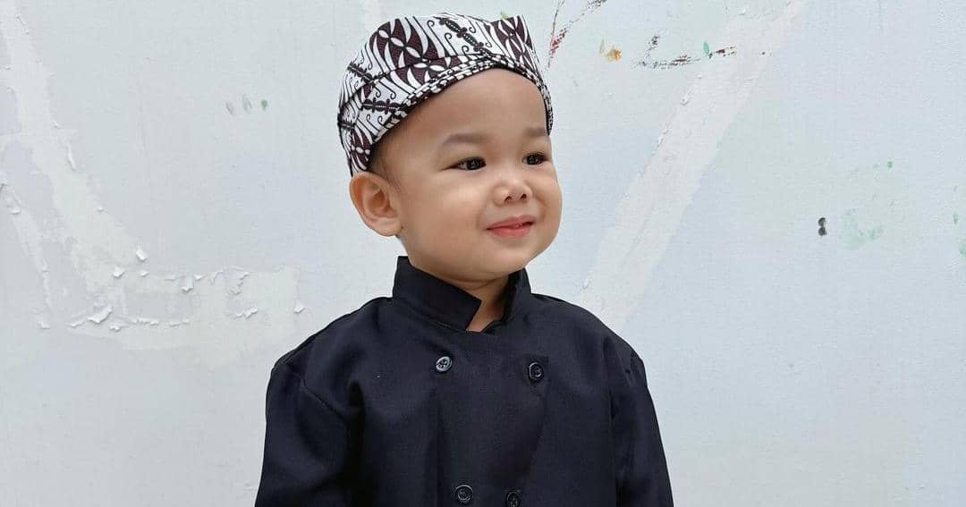 Biodata & Profil Kenkulus, Seleb Cilik TikTok Suka Kalkulus | Popmama.com