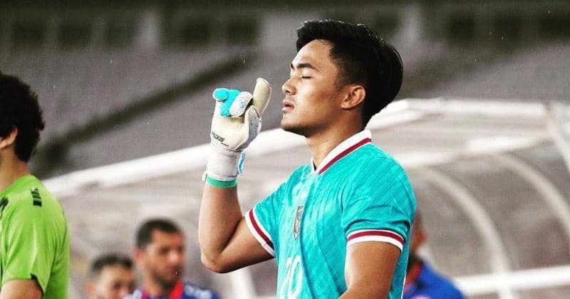 7 Fakta Keluarga Ernando Ari, Kiper Timnas Indonesia | Popmama.com