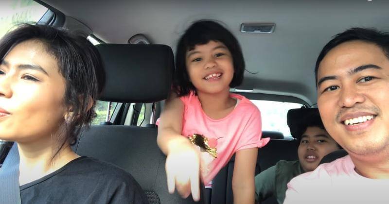 6 Fakta Istri Pandji Pragiwaksono, Mantan Penyiar Radio | Popmama.com