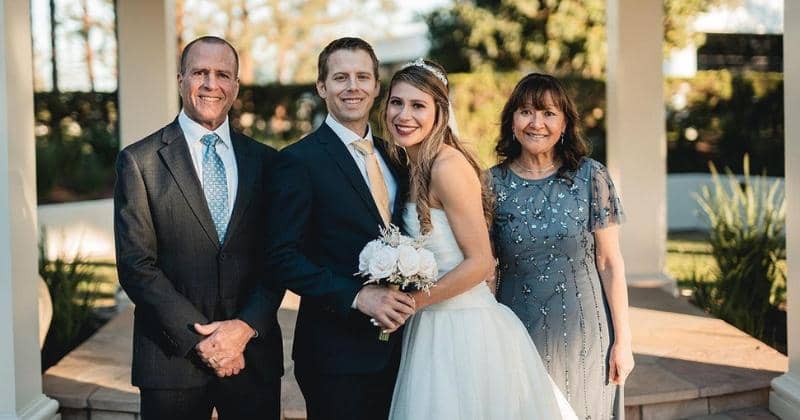 7 Fakta Keluarga Tyler Bigenho, Pacar Aurelie Moeremans | Popmama.com