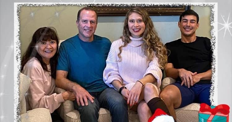 7 Fakta Keluarga Tyler Bigenho, Pacar Aurelie Moeremans | Popmama.com