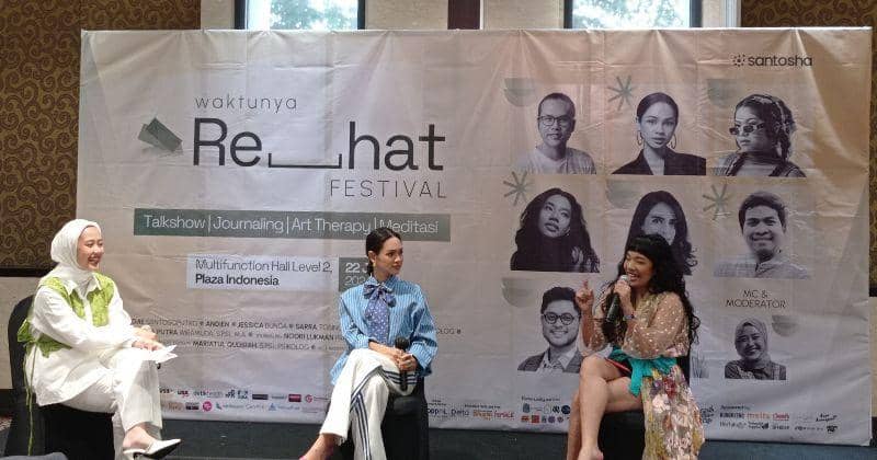 Belajar dari Masa Lalu, Sarra Tobing Menemukan Kedamaian | Popmama.com