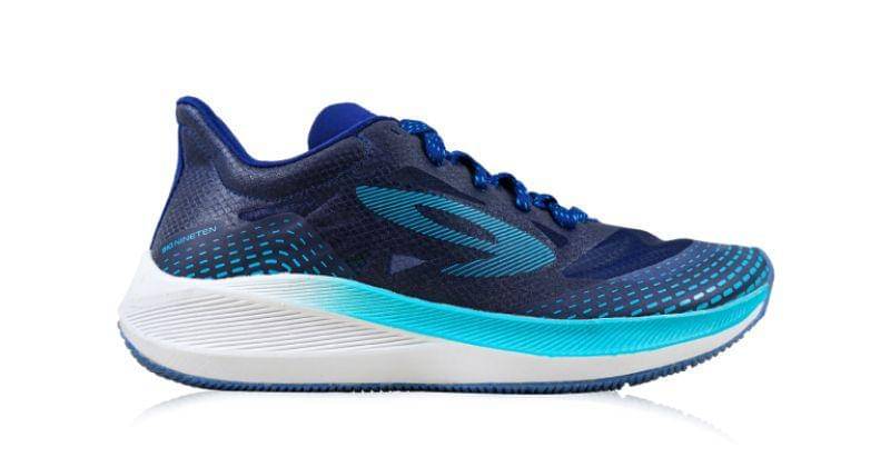 7 Rekomendasi Sepatu Running Harga di Bawah 500 Ribu | Popmama.com