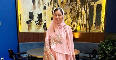 Biodata dan Profil Nisya Ahmad, Gugat Cerai Suaminya | Popmama.com