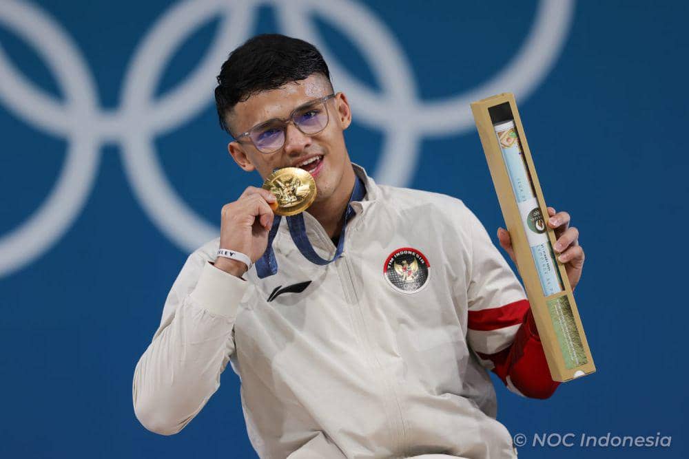 Rizki Juniansyah Bawa Indonesia Juara Dunia Angkat Besi 2025, Bangga ...