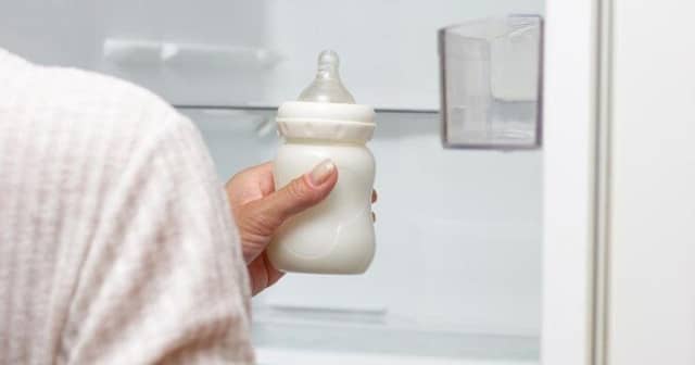 Hal yang Harus Dilakukan di Rumah saat Bayi Demam | Popmama.com