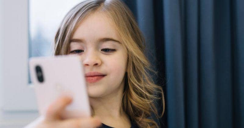 40 Istilah Bahasa Gaul Gen Alpha dan Artinya | Popmama.com