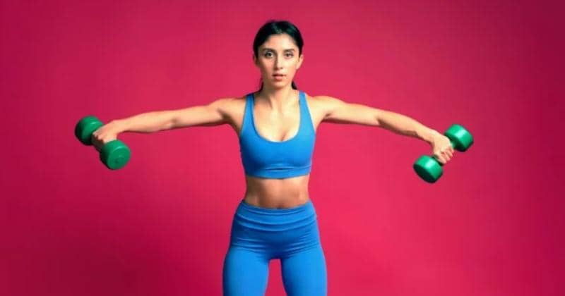 7 Latihan Angkat Beban di Rumah yang Efektif untuk Pemula | Popmama.com