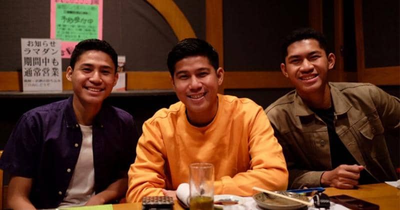 9 Fakta Keluarga Nino RAN, Istrinya Dokter Gigi | Popmama.com