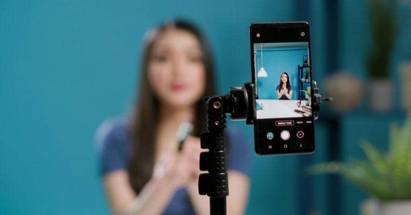 10 Rekomendasi Mic Wireless untuk Bikin Konten | Popmama.com