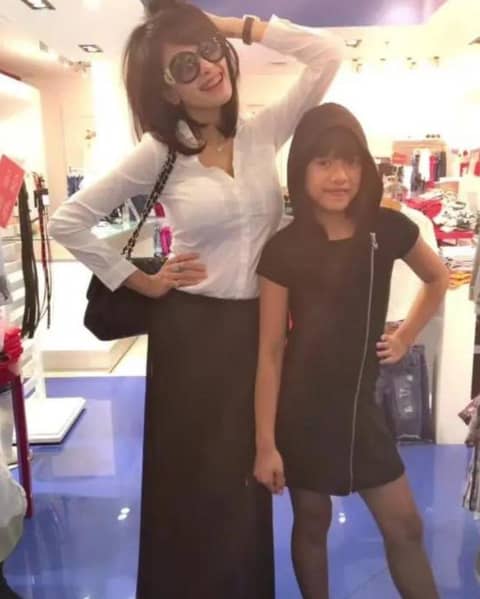 12 Foto Loly Anak Nikita Mirzani dari Kecil hingga Remaja | Popmama.com