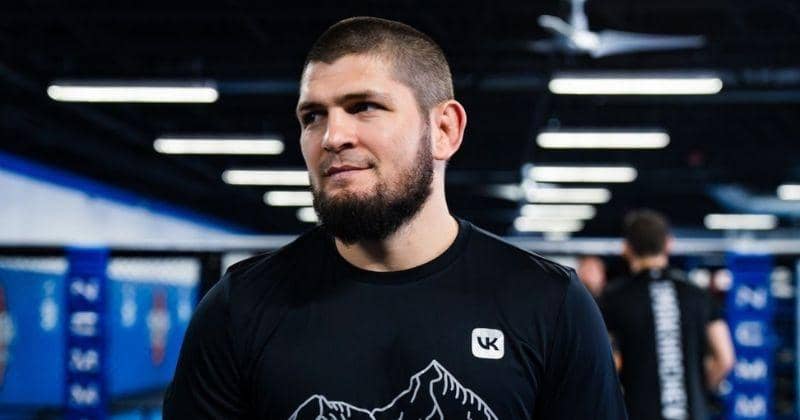 6 Kisah Inspiratif Khabib Nurmagomedov, Berpesan Ingat Tuhan | Popmama.com