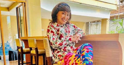 7 Fakta Keluarga Mpok Alpa, Telah Memiliki Anak Kembar | Popmama.com