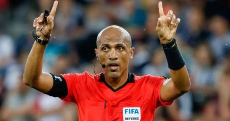 Profil dan Biodata Wasit Ahmed Al Kaf, Jadi Sorotan Publik | Popmama.com