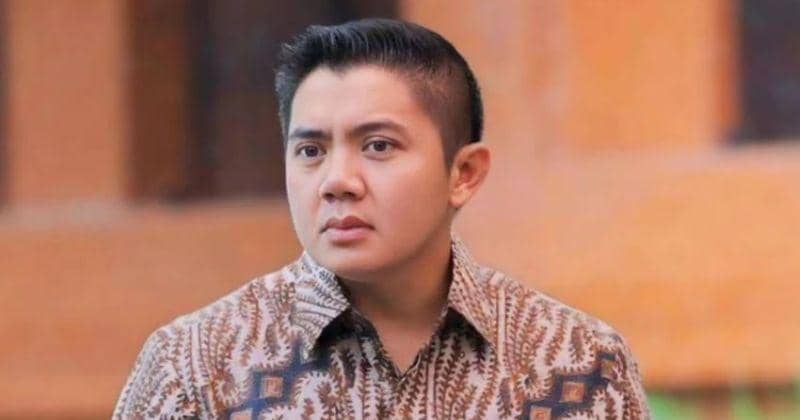 Apakah Mayor Teddy Sudah Menikah? Profil Mantan Istri Dicari | Popmama.com