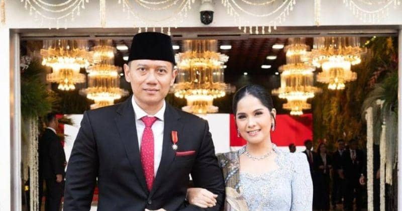 Tampilan Memukau Annisa Pohan saat Dampingi AHY | Popmama.com