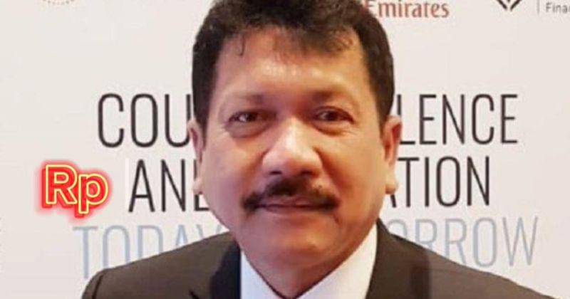 Profil dan Biodata Zarof Ricar | Popmama.com