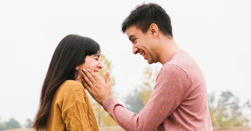 40 Gombalan Ayat Alkitab untuk Laki-Laki, Sangat Romantis | Popmama.com
