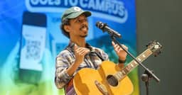 9 Fakta Raim Laode Suami Komang, Awalnya Seorang Komika | Popmama.com