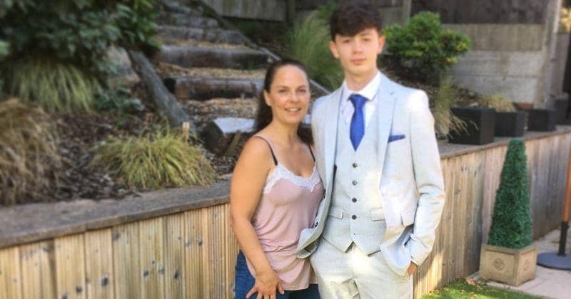 5 Fakta Keluarga Elliot James Reay yang Lagi Viral | Popmama.com