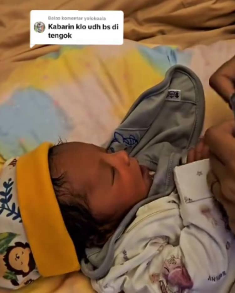 7 Fakta Anak Angkat Jennifer Jill dan Ajun Perwira | Popmama.com