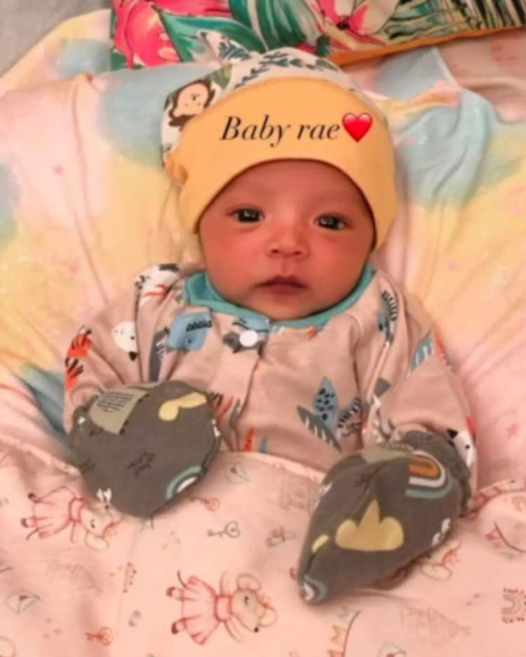 Biodata Baby Rae, Anak Angkat Jennifer Jill dan Ajun Perwira | Popmama.com