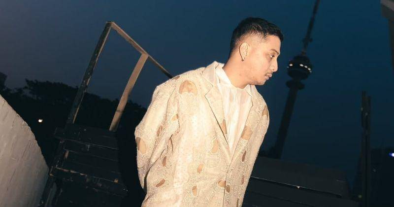 Lirik Lagu 'I'd Like to Watch You Sleeping' Sal Priadi | Popmama.com