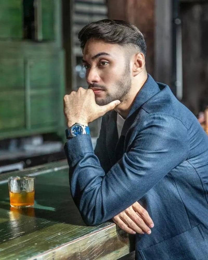 8 Model Rambut Laki-Laki yang Akan Tren 2025, sesuai dengan Gaya ...