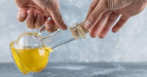 9 Cara Mengatasi Gatal karena Ulat Bulu | Popmama.com