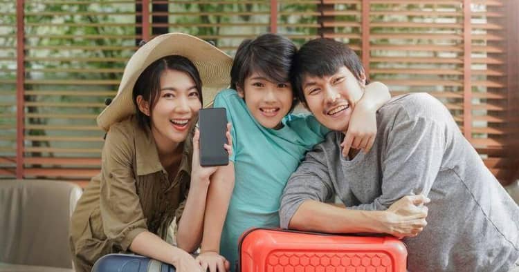 7 Tips Liburan Hemat Bersama Keluarga Tanpa Menguras Dompet | Popmama.com